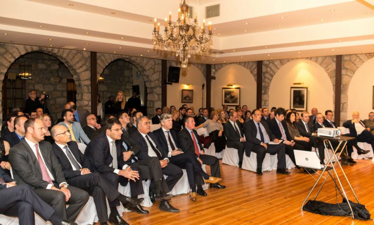 Victory Promise: Η παραδοσιακή διαμεσολάβηση στα καλύτερά της ...